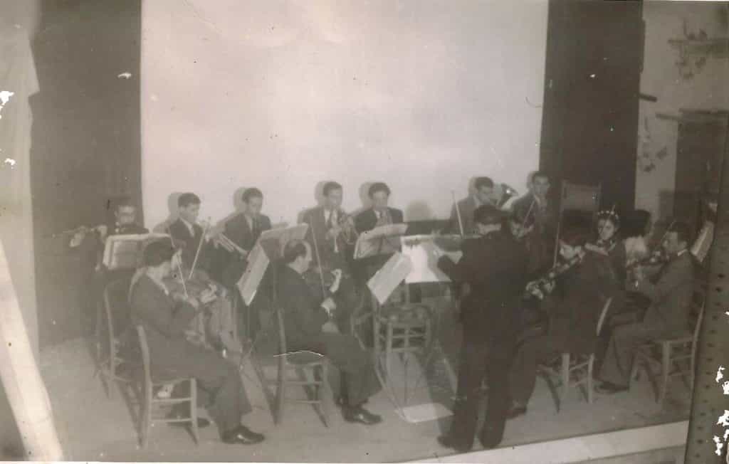 Δεκαετία του '40 - Κατοχή, Αντίσταση, Απελευθέρωση (1941-1944) - ΦΙΛΟΙ ...