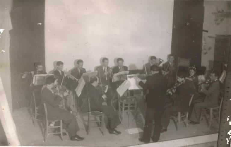 Δεκαετία του '40 - Κατοχή, Αντίσταση, Απελευθέρωση (1941-1944) - ΦΙΛΟΙ ...